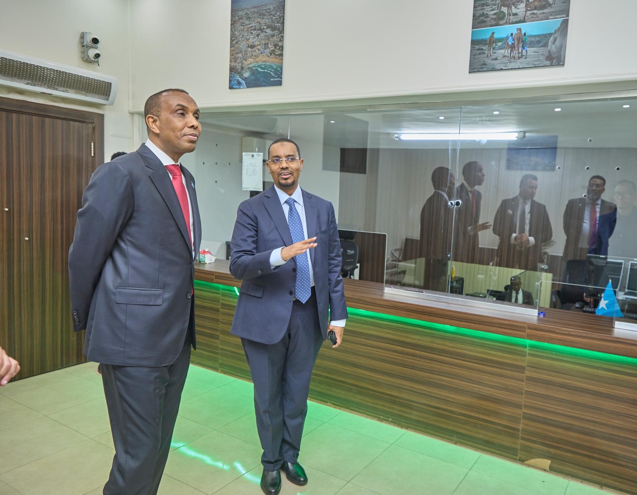 PM Hamza meets diplomats of the Somali embassy in Egypt – Somali ...