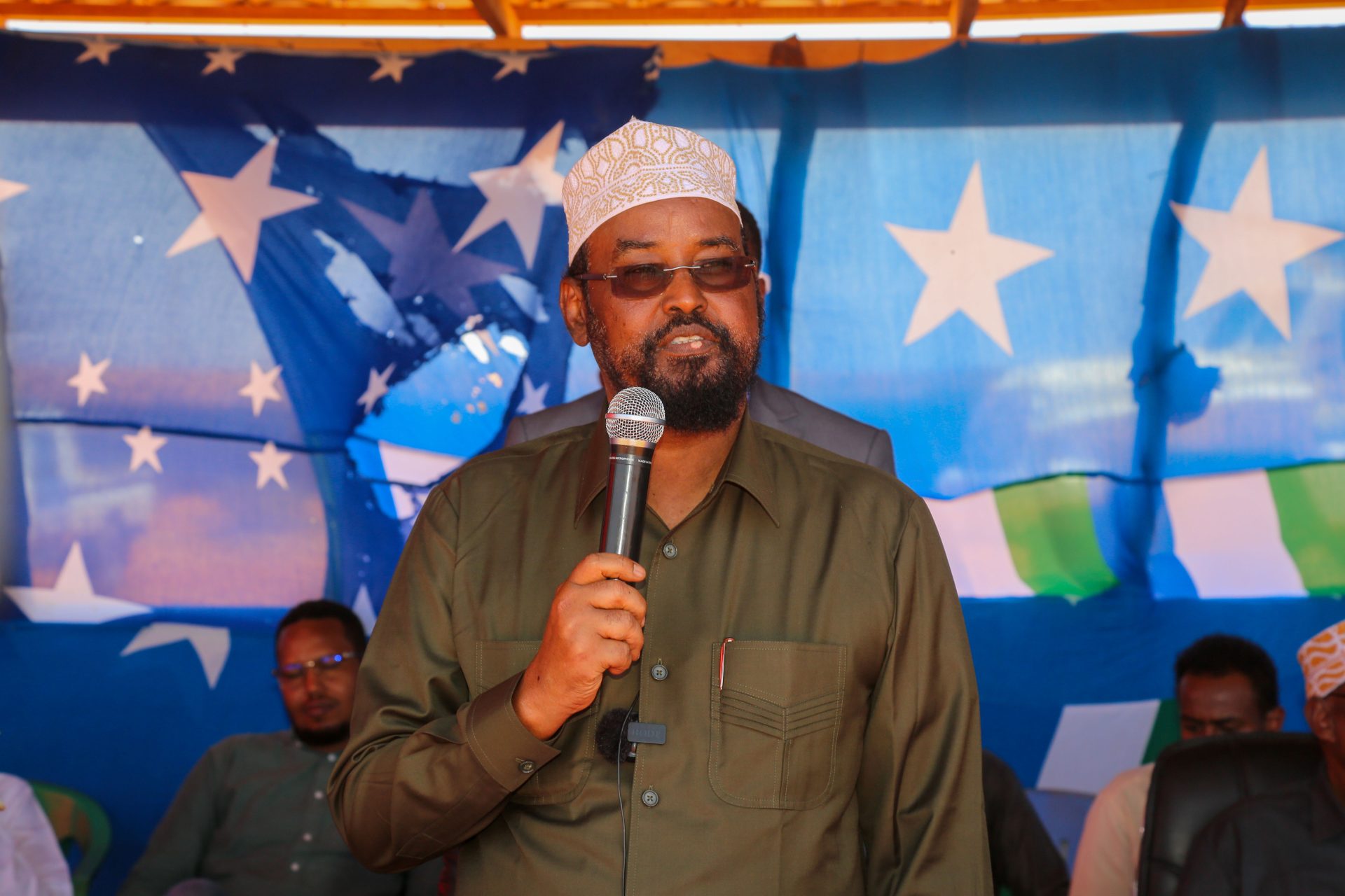 Over 100 Somali police officers graduate in Jubaland State – Somali ...