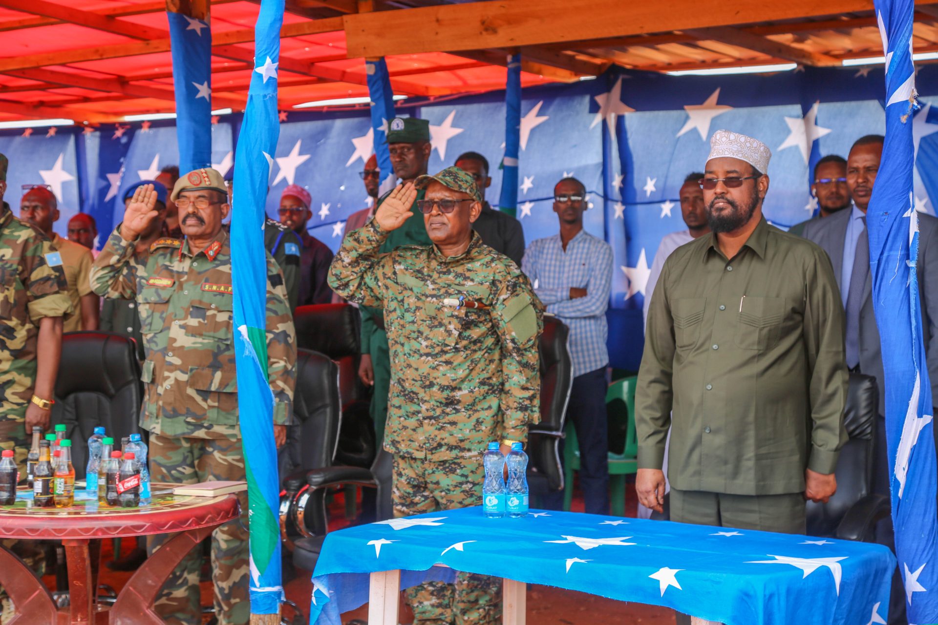 Over 100 Somali police officers graduate in Jubaland State – Somali ...