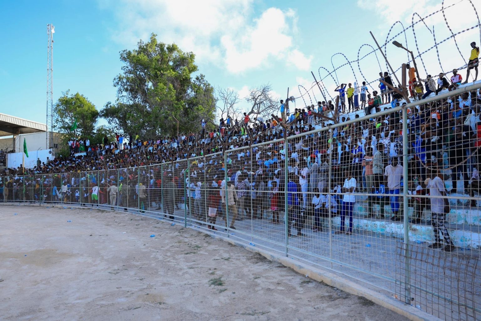 Somali Prime Minister congratulates Gobadley for winning the Banadir ...