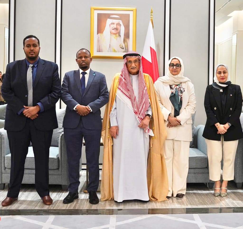 The Minister of Health Meets with the Chairman of the Supreme Council ...