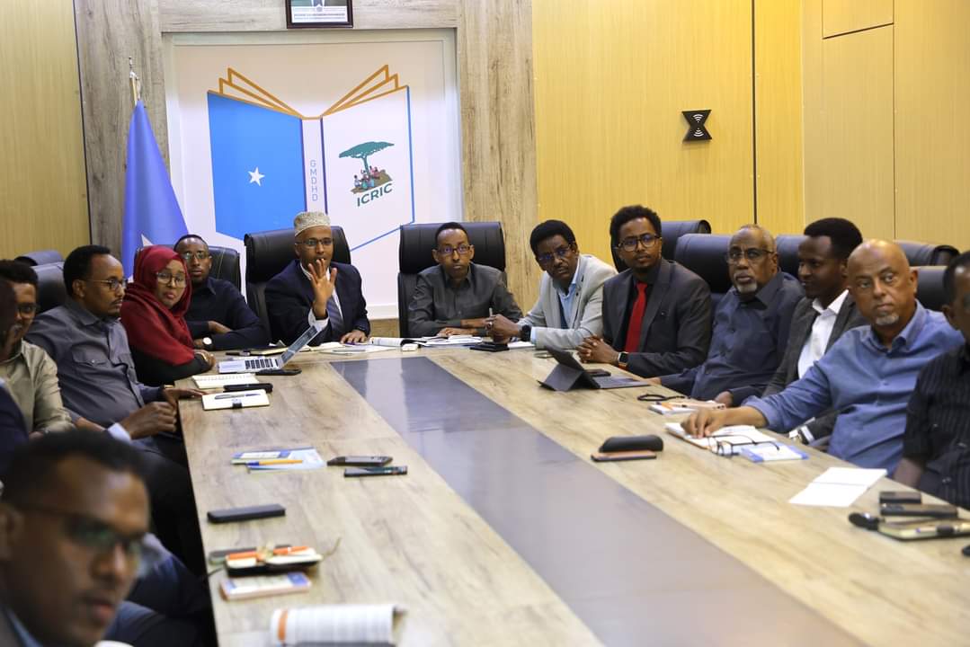 The Independent Commission of the Constitution Review submits revised ...