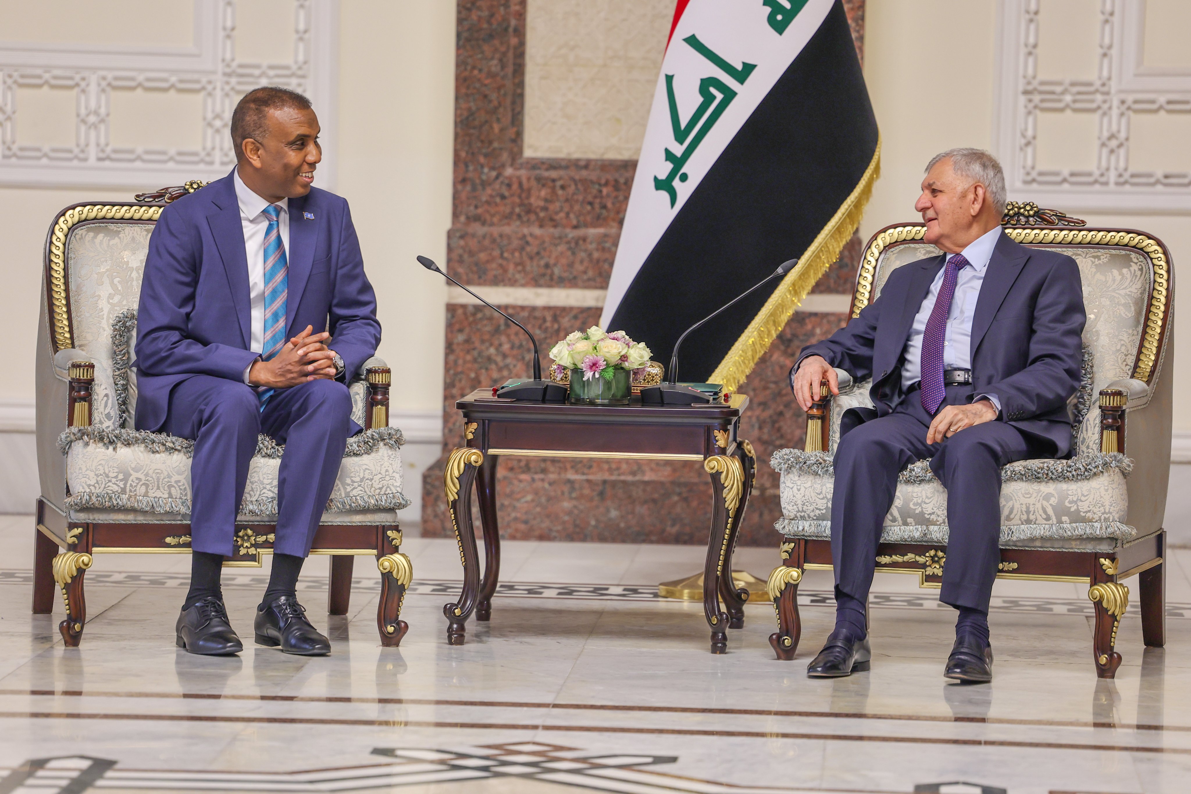 Prime Minister Hamza meets the President of Iraq in Baghdad – Somali ...