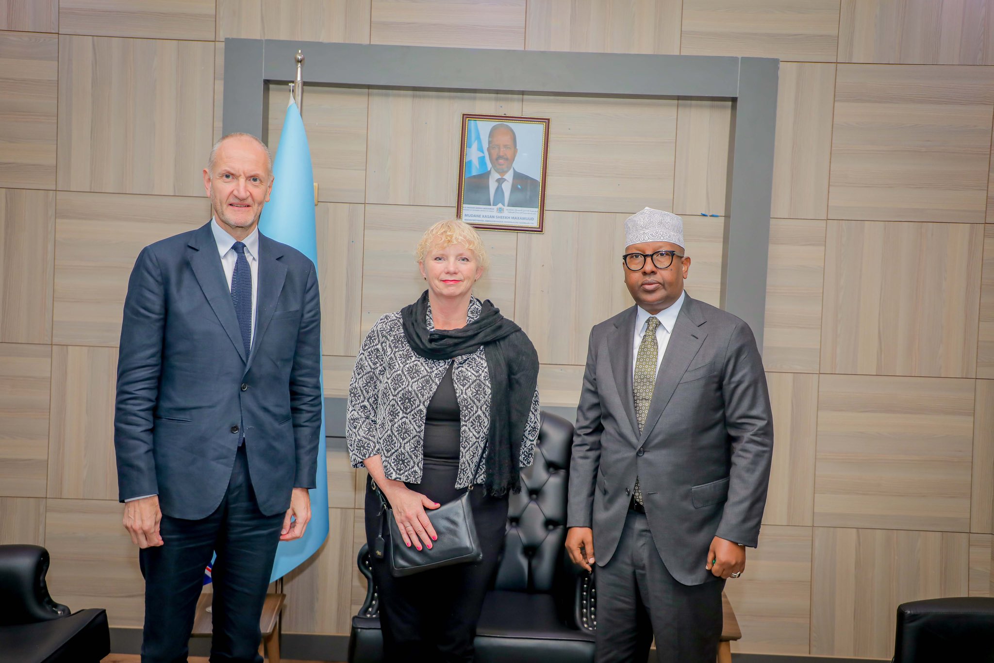 Somali Foreign Minister Receives UK Ambassador and New Special Envoy ...