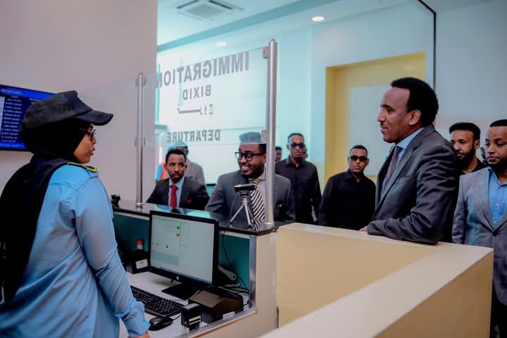 Director General of Somali Immigration Agency Inspects Aden Adde ...