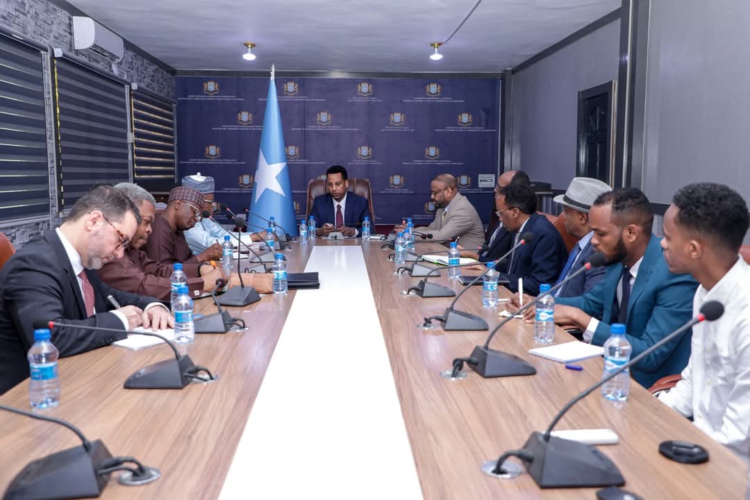 Deputy Minister of Foreign Affairs receives AU-UN delegation for UNSOS ...