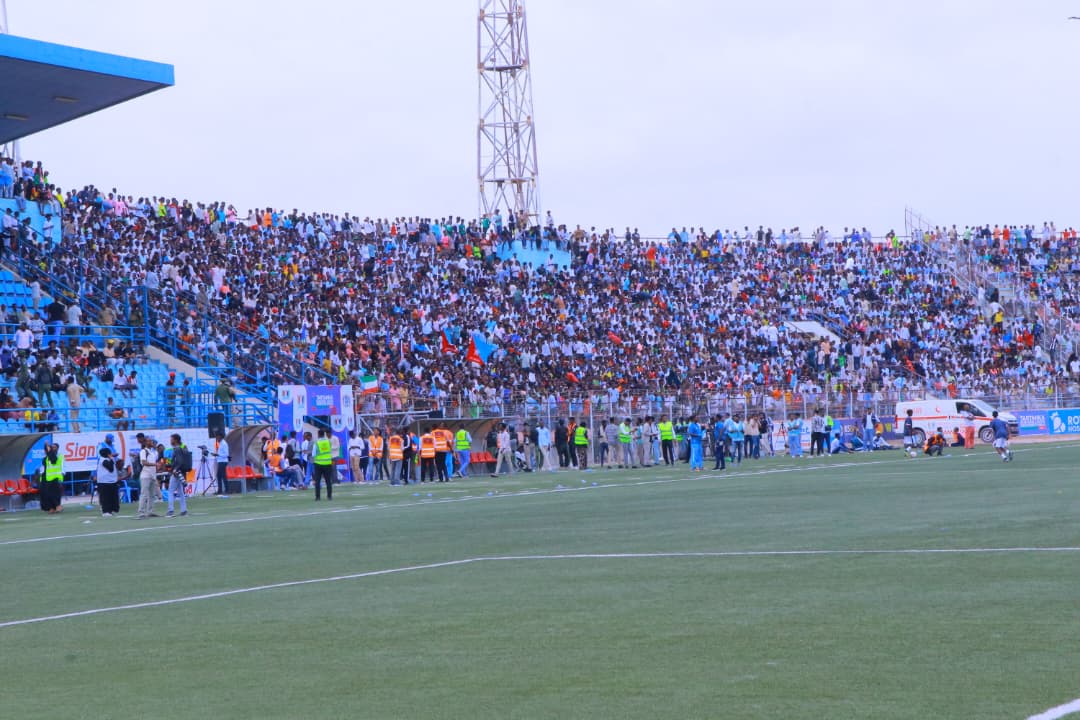 Mogadishu Stadium Roars to Life: Packed Districts Cup Final Celebrates ...