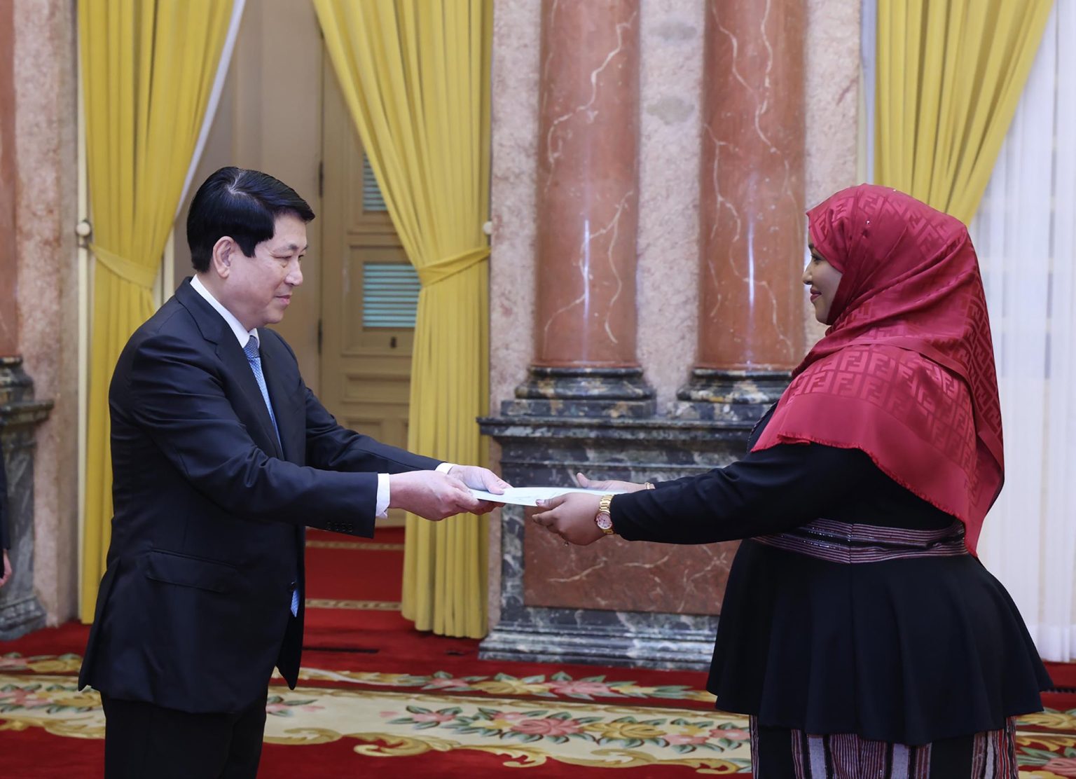 Dr. Hodan Osman Becomes First Somali Diplomat to Present Credentials to ...