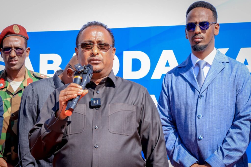 Mogadishu Mayor Addresses New Vehicle Registration System Amid Public ...