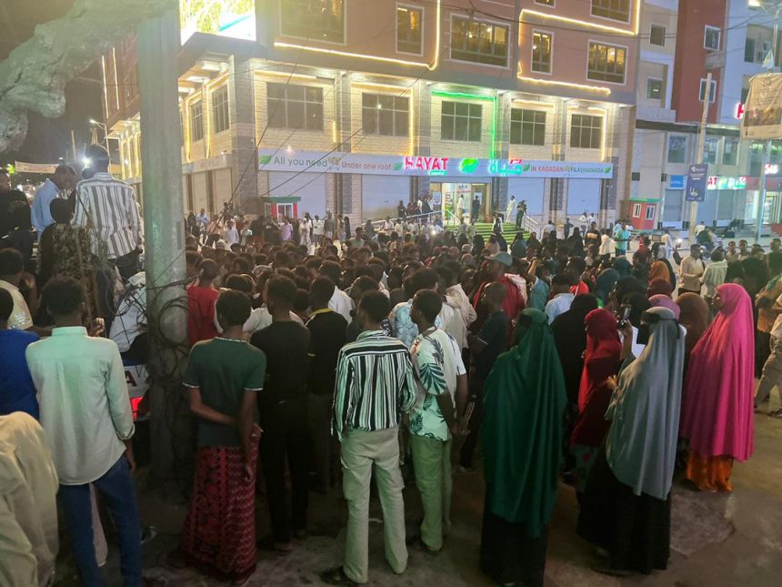 Mogadishu Youth Rally at Taleex Junction to Champion Capital’s ...