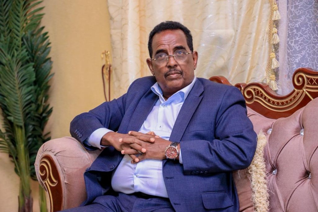 Interior Minister Hosh and Police Chief General Asad Visit Traditional ...