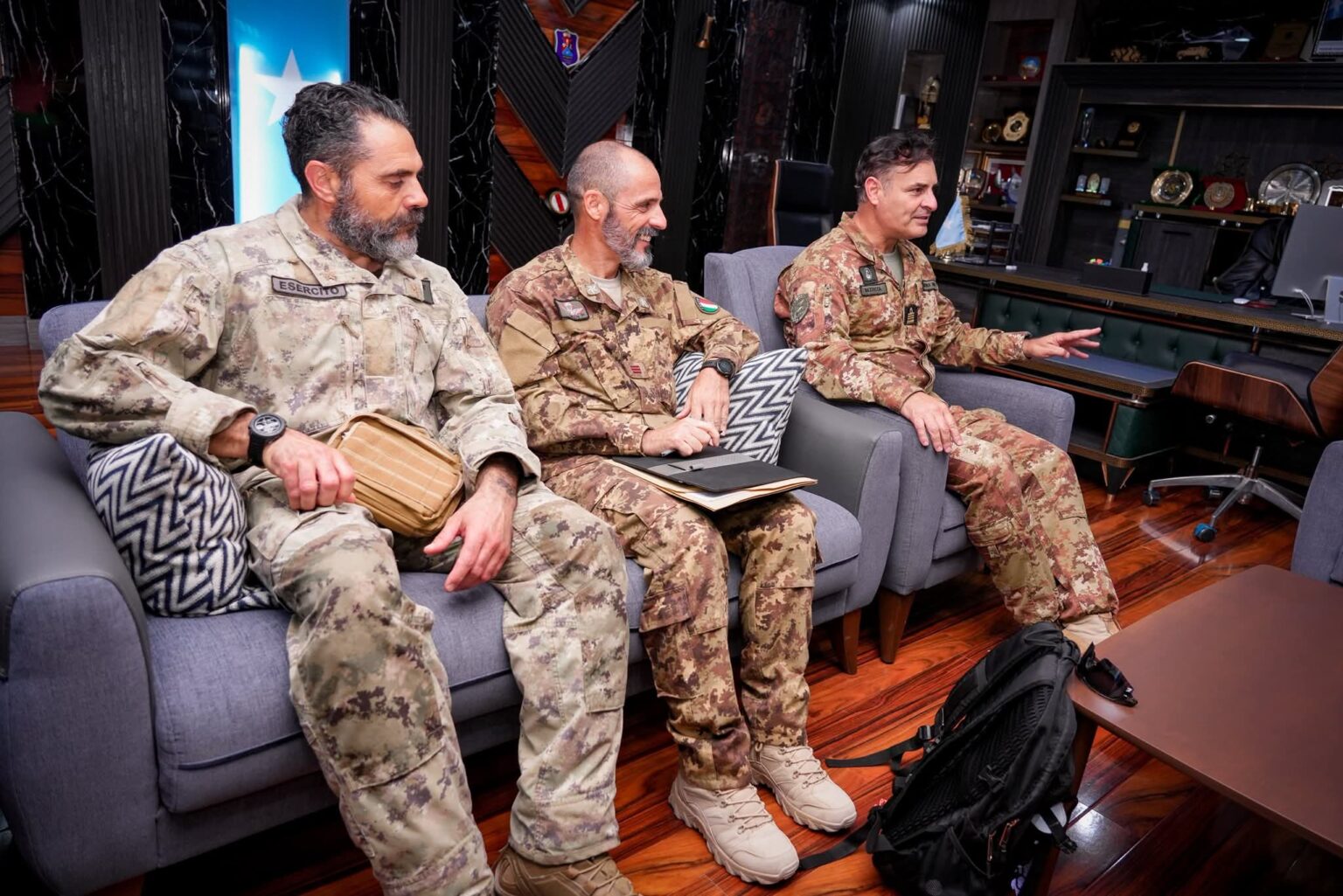 Somali Army Chief Meets Italian Defense Attaché to Strengthen Military ...